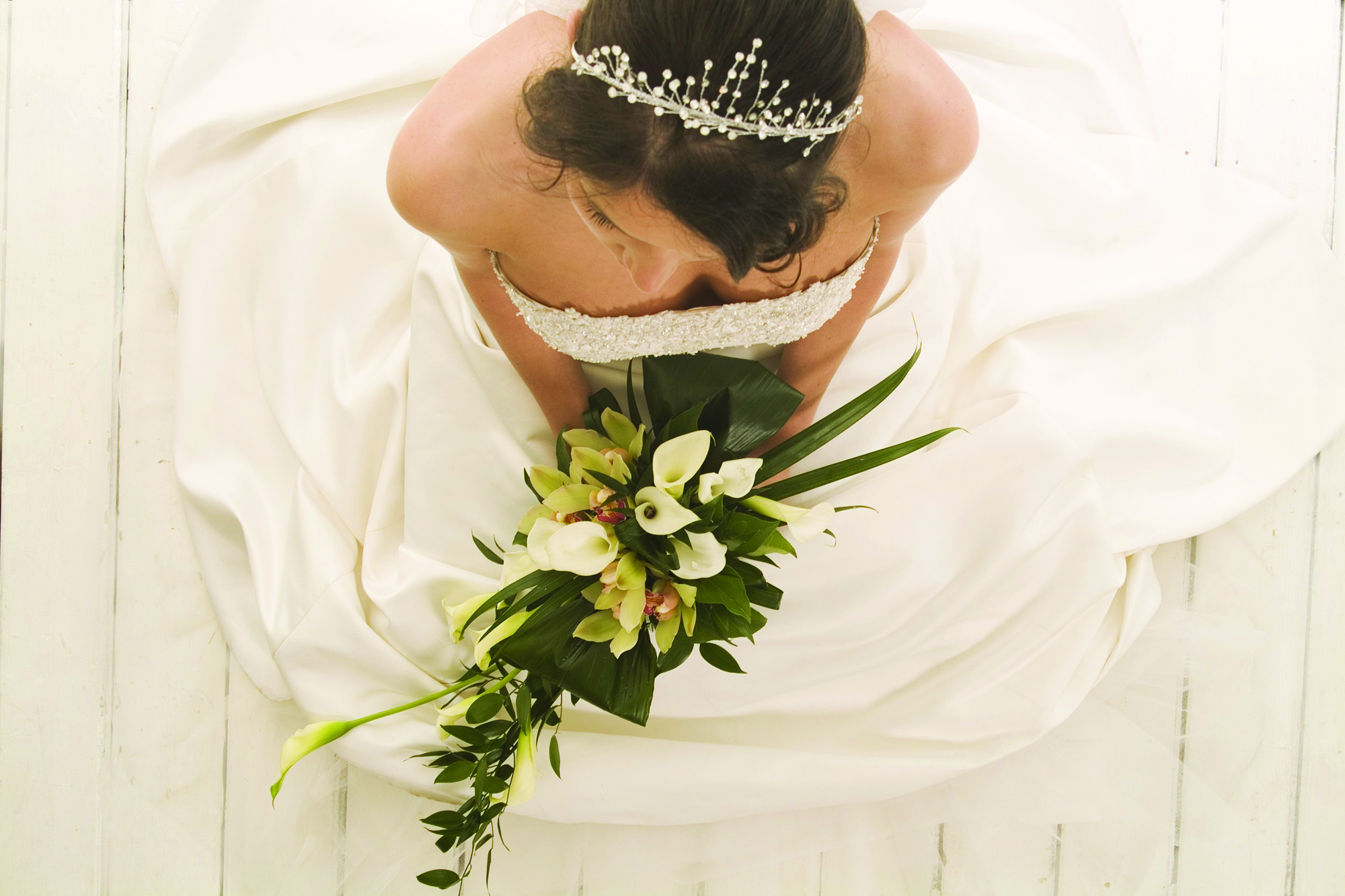 Wedding Dress Cleaning - Dulais