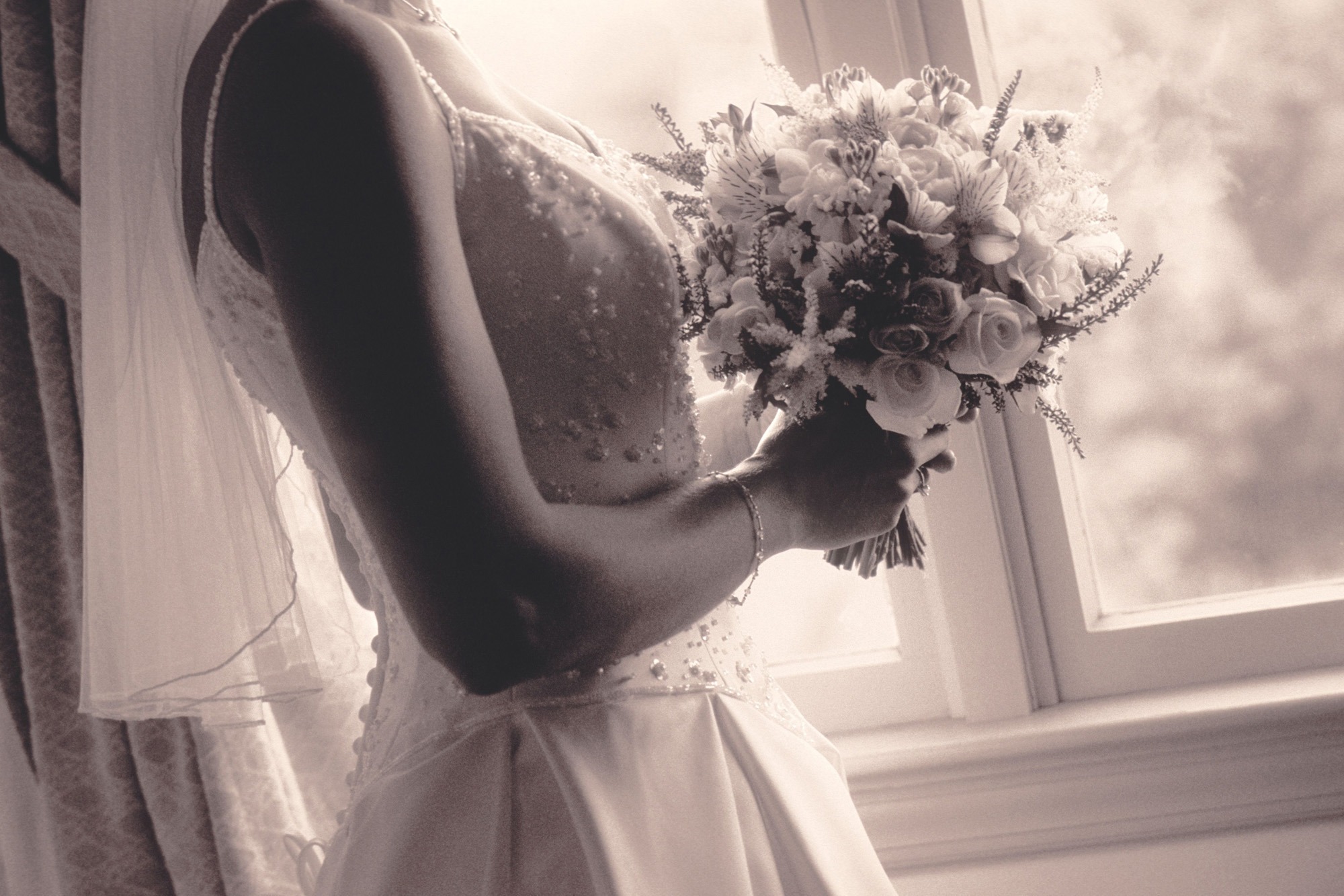 Wedding Dress Cleaning - Dulais